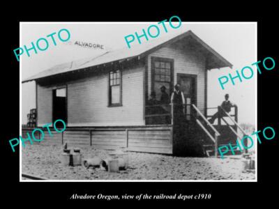 OLD 8x6 HISTORIC PHOTO OF ALVADORE OREGON THE RAILROAD DEPOT STATION ...