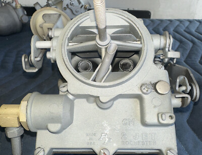 Rochester 2 jet Carburetor oem vtg sandblasted 7031213 Gm needs rebuilt ...