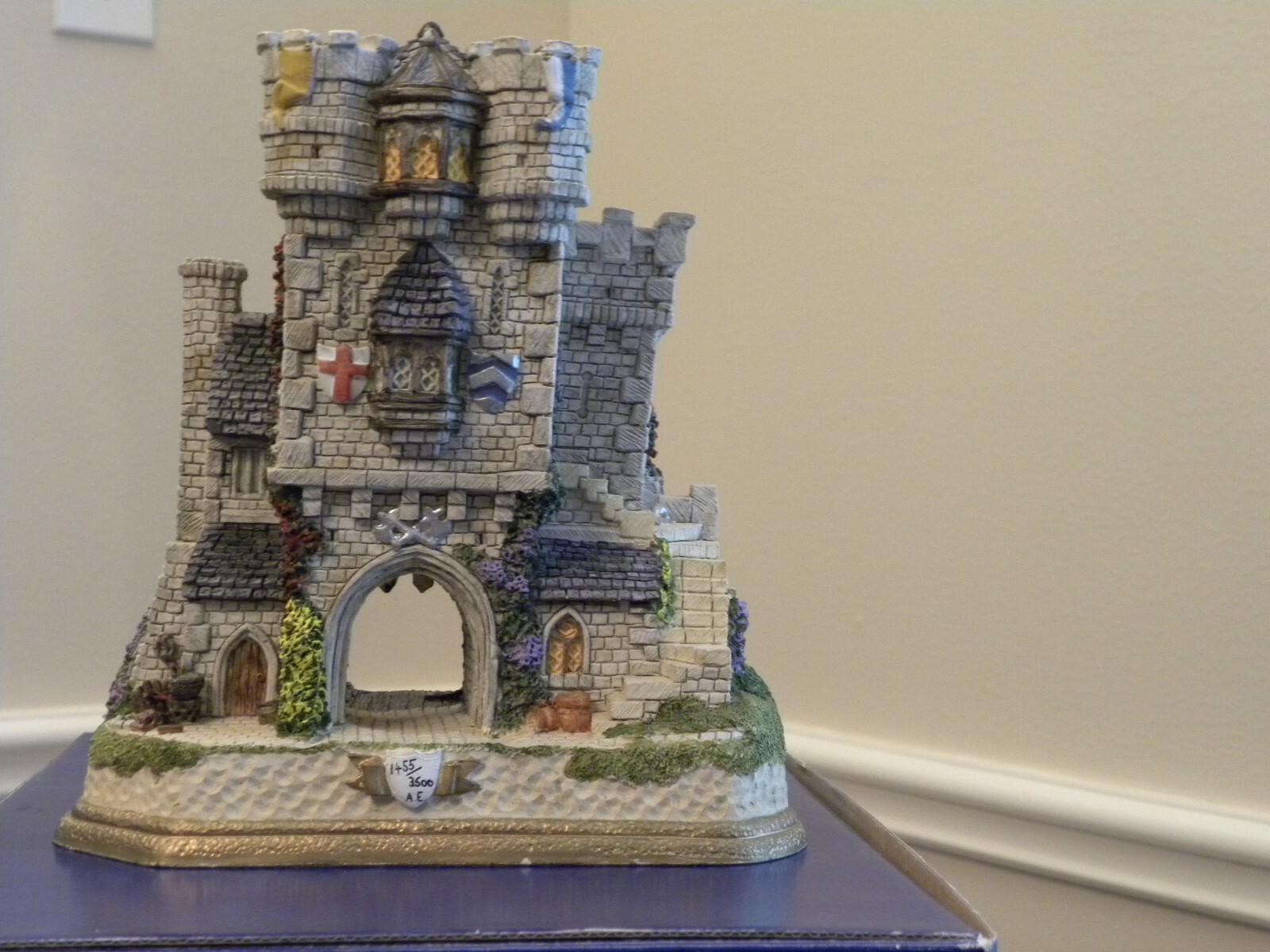 David Winter Cottages BISHOPSGATE Premier Castle 1455/3500 COA | eBay