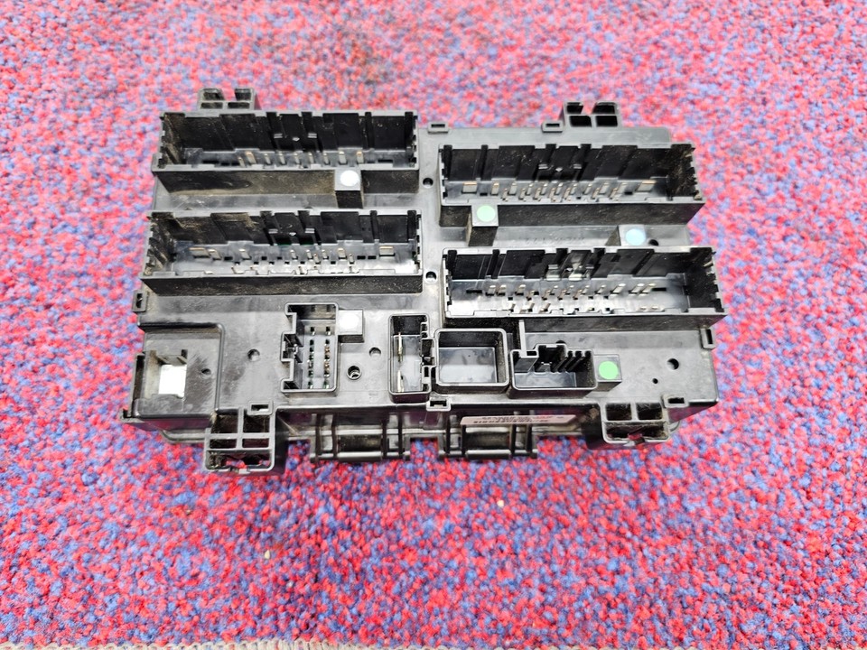 DODGE DURANGO R/T 18-20 INTELLIGENT POWER MODULE DISTRIBUTION TERMINAL ...
