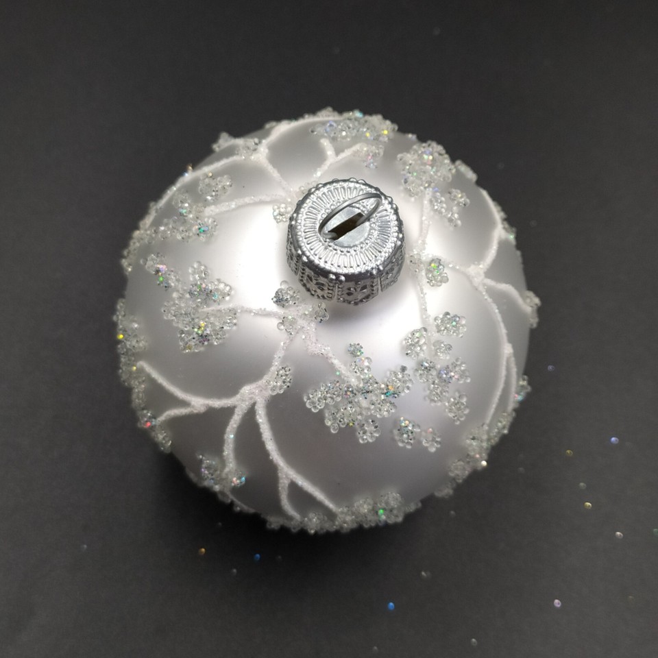 A235 Glass White Matt Ball With White Twigs Bauble Christmas Tree ...