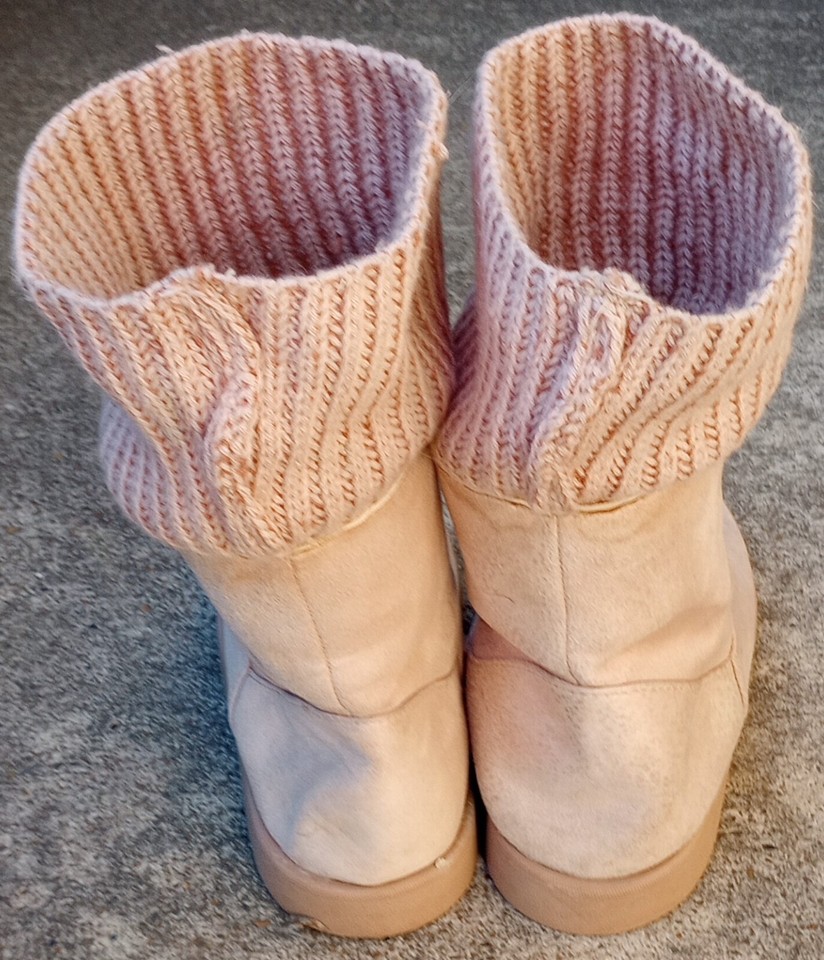 Joe Boxer Womens Tan Suede Knit Top Faux Fur Lining Boots Size 8 | eBay UK
