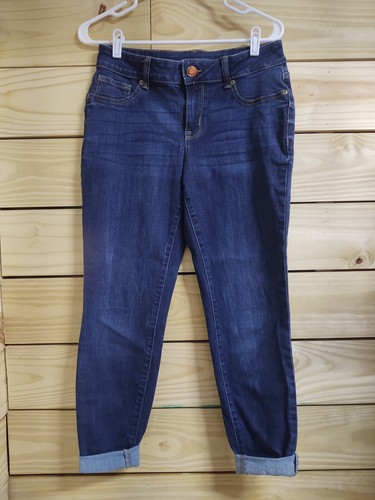 Women's Blue Jeans - Brand: Maurices - Size Medium Regular - 26 Inch ...