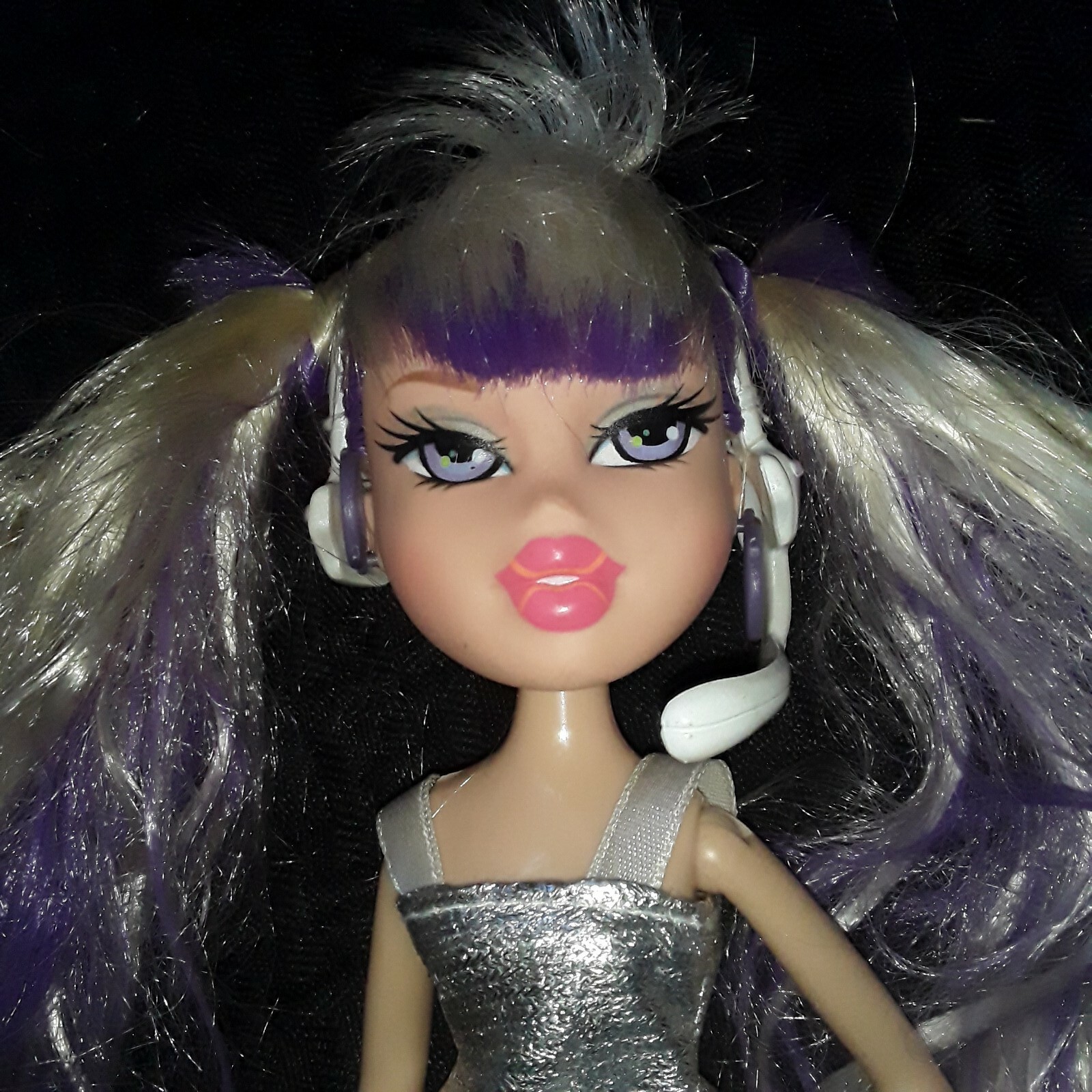 BRATZ LIVE IN CONCERT / SPACE ANGELZ DANA DOLL VINTAGE MGA, POP Group ...