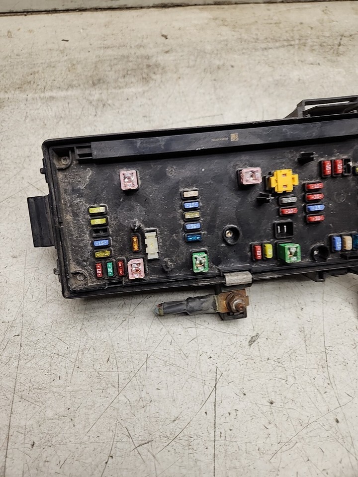 2006-09 DODGE RAM 1500 2500 TIPM FUSEBOX w TOTALLY INTEGRATED POWER ...