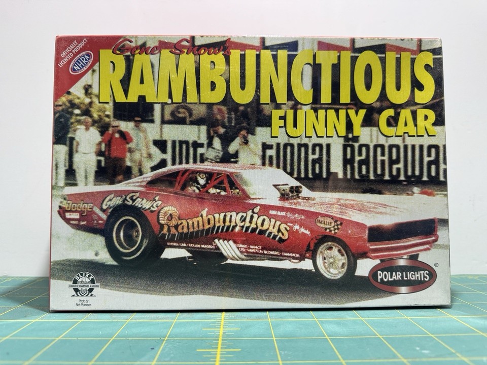 Polar Lights Gene Snow's Rambunctious Funny Car 6505 1/25 Scale Model ...