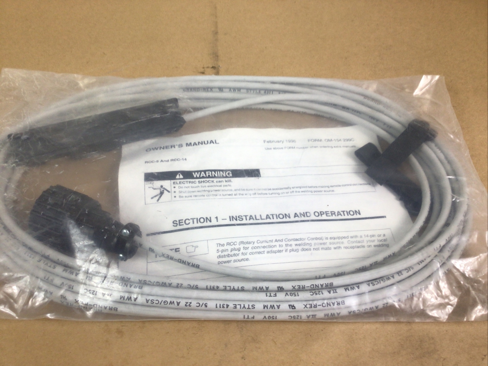 Miller Electric 151086 RCC-14 Finger Tip Remote Control - Black for ...