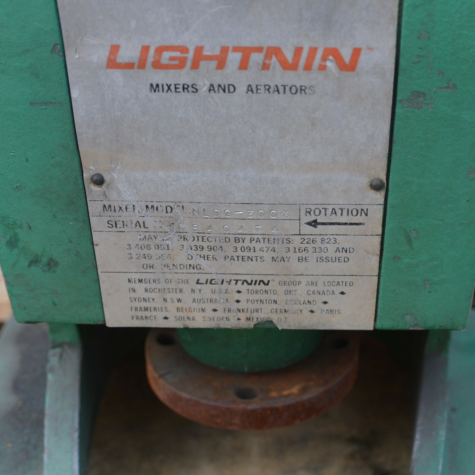 LIGHTNIN tank agitator mixer gearbox model NLDG-300X - FOR PARTS NOT ...