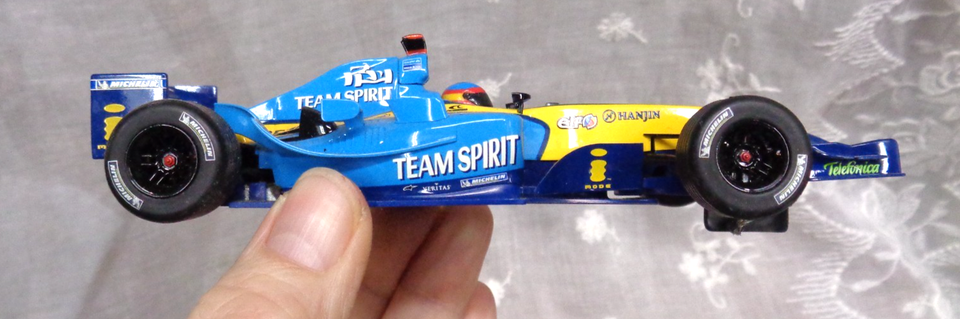 SUPER SLOT 1:32 Slot Car ~ H2649A Renault F1 2005 Team Spirit No. 5 ...
