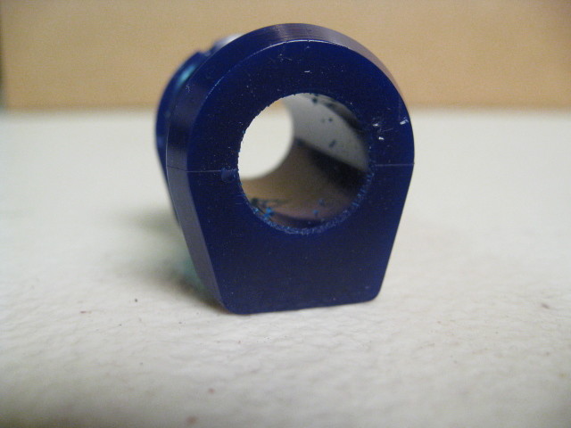 FORD ESCORT MK2, CAPRI, HAND BRAKE CABLE AXLE GUIDE BUSH, 1828K ...