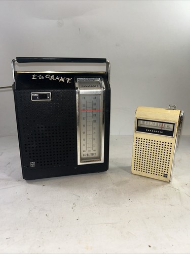 Vintage Panasonic Radio Model RF-689 AM FM Radio & R-1070 Am Pocket ...