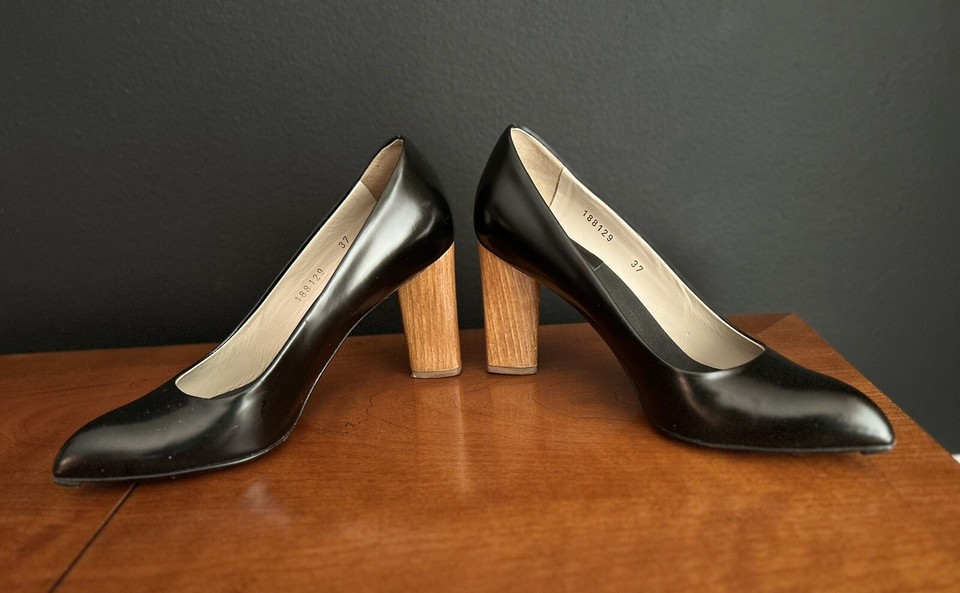 Yves St Laurent Black Wood Heel Shoes 37 Excellent With Box Dust Bag ...