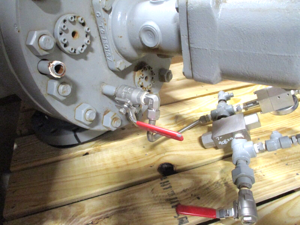 DANIEL , 6' 300 RF , 4-WAY PLUG VALVE, w/ LIMITORQUE, L120-20 ACT ...
