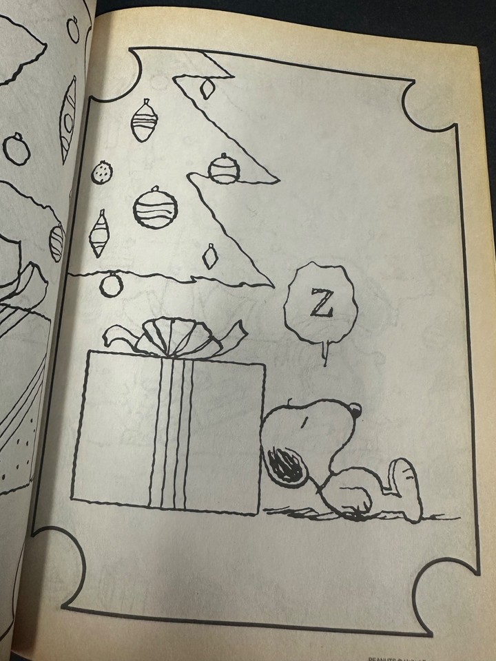 Vintage Peanuts Holiday Fun coloring and activity book plus Crayons | eBay