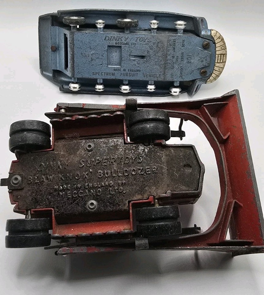 Dinky Toys 104 Captain Scarlet SPV - Original Vintage & Bulldozer Blawk ...