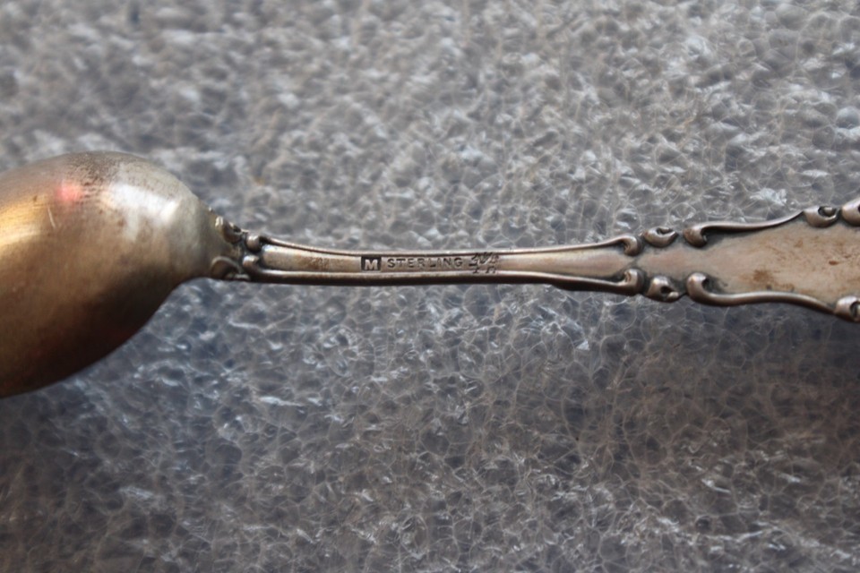 ANTIQUE STERLING SILVER GAY SOUVENIR SPOON -3 1/4" LONG- 5 GRAMS ...