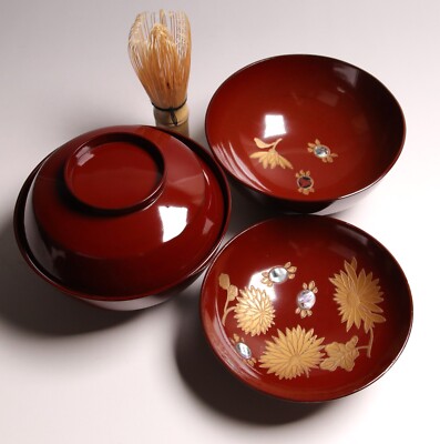 Antique Japanese Lacquerware Pair of Bowl Gold Makie Flowers Pattern ...