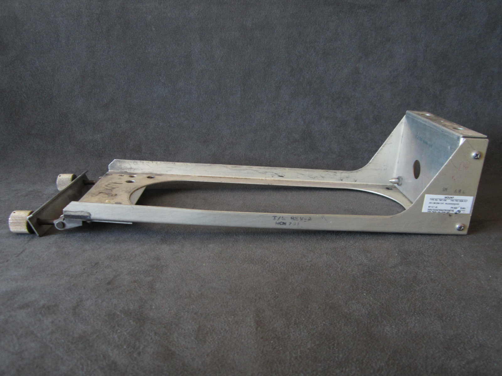 Collins TMT-150 Avionics Mount Rack Tray, P/N 622-2490-001 | eBay