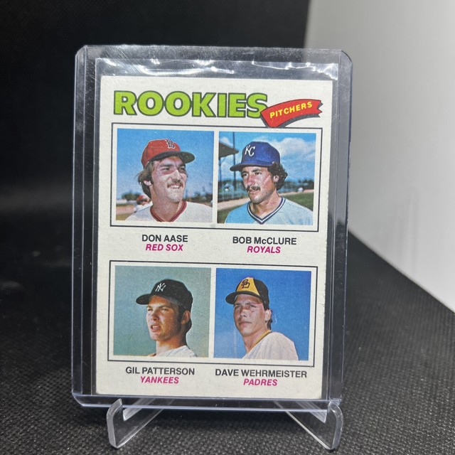 1977 Topps - Rookie Pitchers #472 Bob McClure, Gil Patterson, Don Aase ...