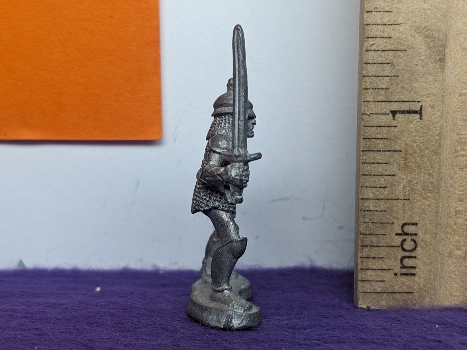 Ral Partha 01-332 (b) Female Fighter Metal Miniature Fantasy | eBay