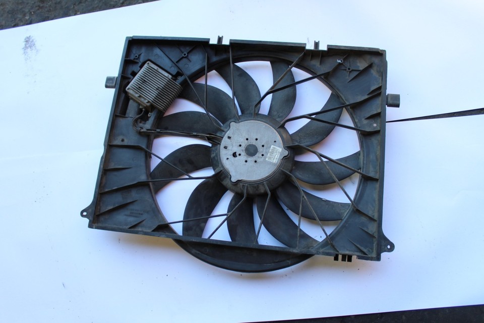 2000-2006 MERCEDES-BENZ S500 W220 ENGINE COOLING FAN ASSEMBLY K5681 | eBay