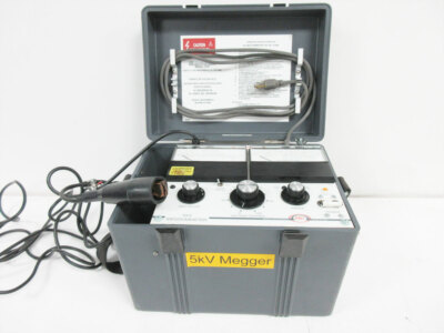 BIDDLE 210400 5KV MEGOHMMETER 2.5 & 5 KV 100 GOHMS ~ MEGGER | eBay