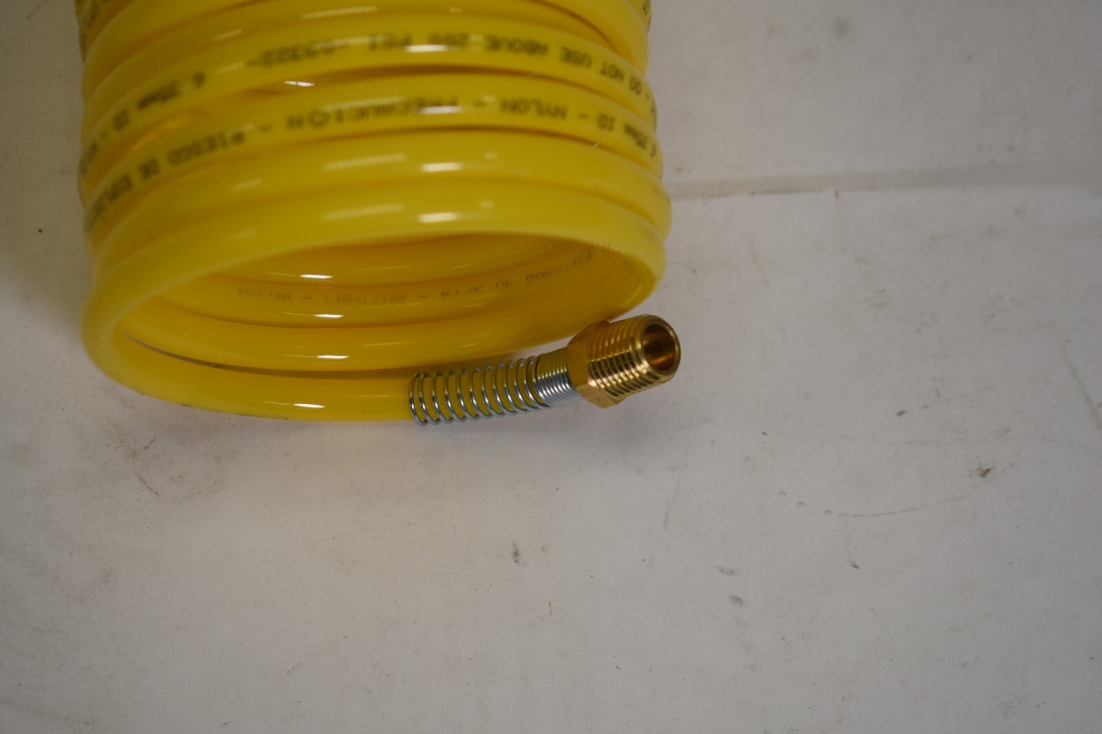 Amflo 4-25E-RET 25' x 1/4" Nylon Recoil Air Hose 200 PSI Yellow | eBay