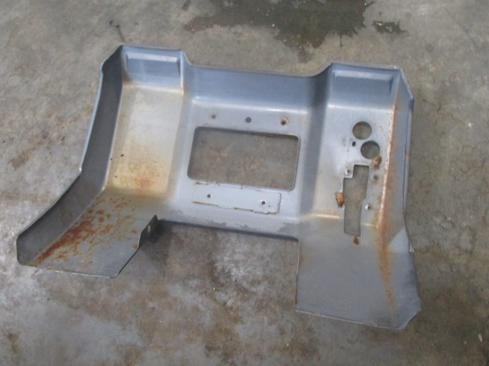 Craftsman LT 4000 Lawn Tractor Riding Mower 12.5 HP 42" Gray Body Front ...