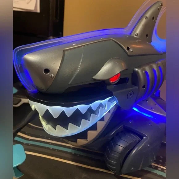 Illumivor Mecha Shark Radio Controlled Light Up Animated RC SHARK- NO ...