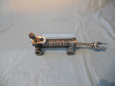 Clutch Pump for Mitsubishi L300 2.4 205D 1990 - 1996 MB555145 MB165130 ...