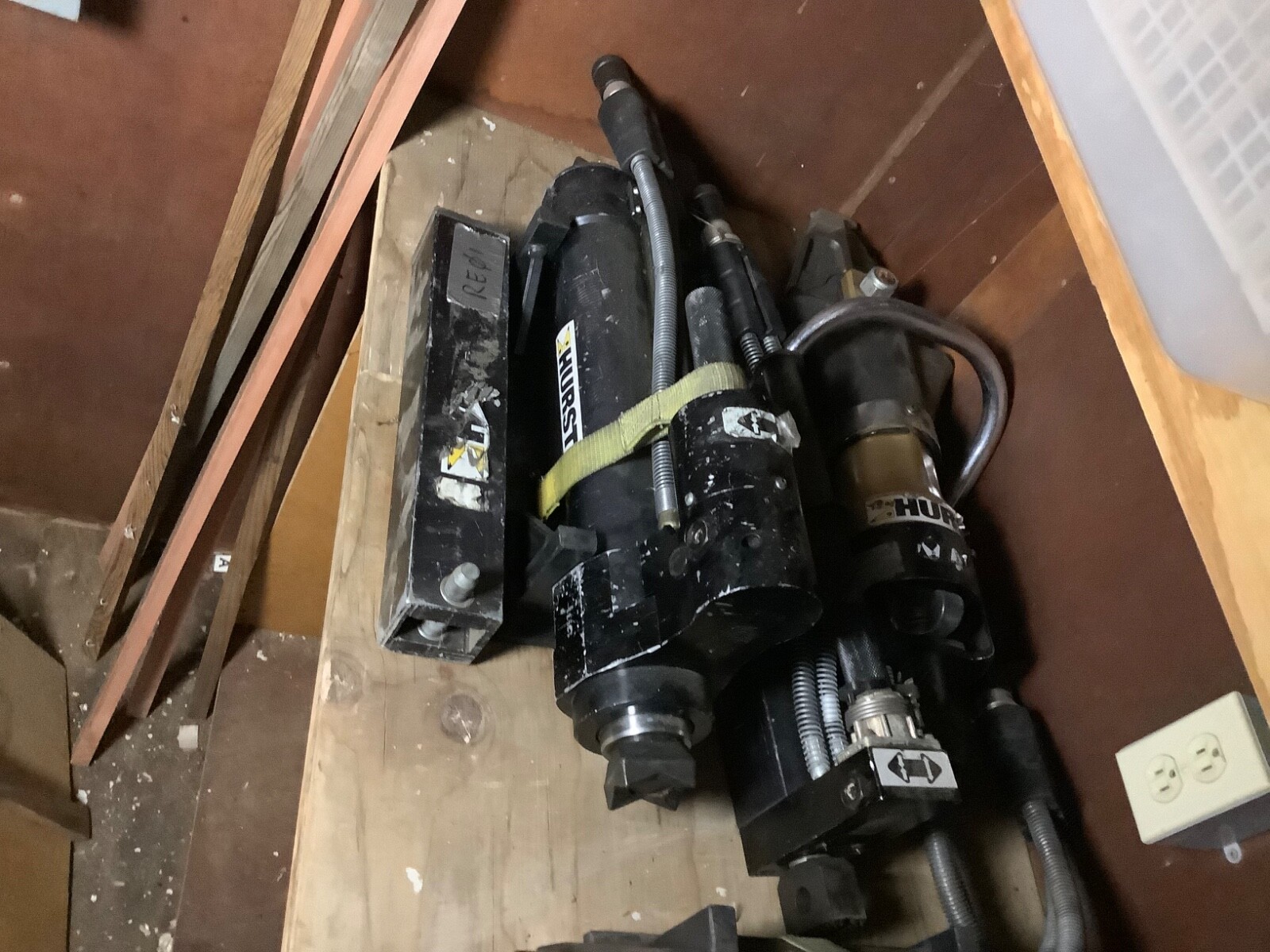 Hurst Hydraulic Cutter / Spreader Tool - Jaws of Life | eBay