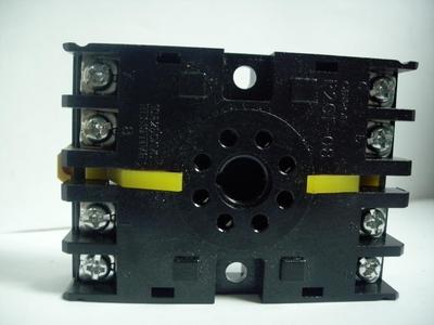 OMRON P2CF-08 10A 250V 8 PIN RELAY SOCKET BASE | eBay