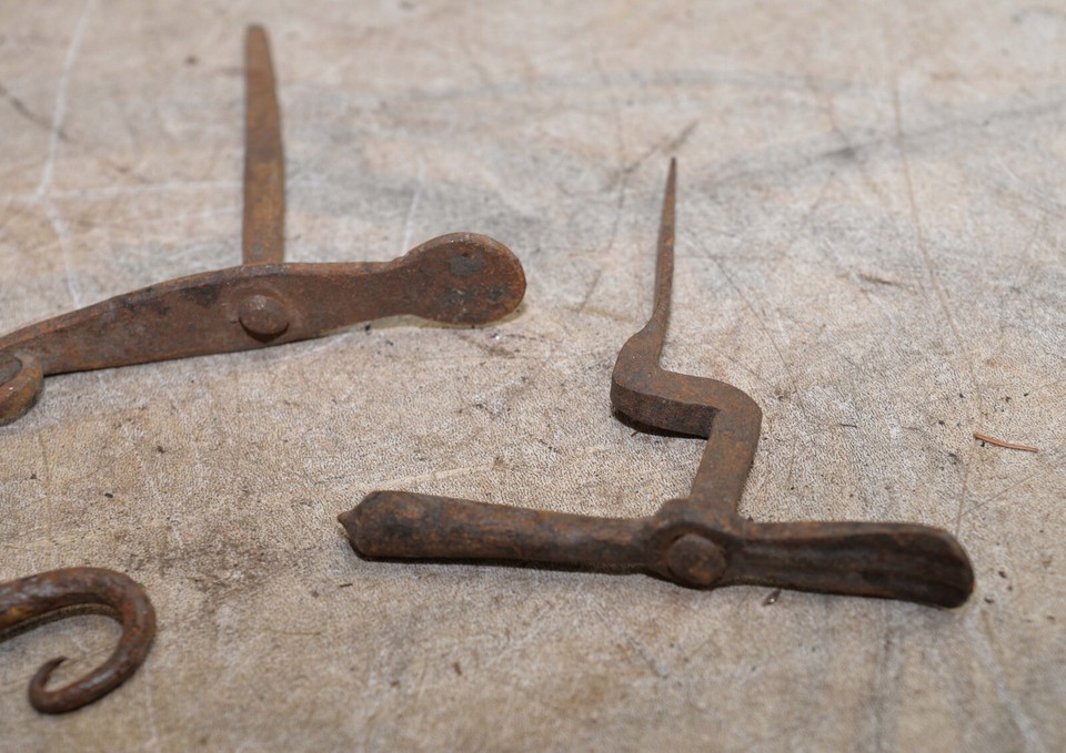 4 Antique Primitive forged latch lock hook barn shed gate door hardware ...