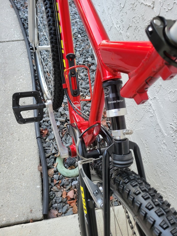 1997 Proflex Attack Expert Vintage Mountain Bike Risse Shocks, V-brakes ...
