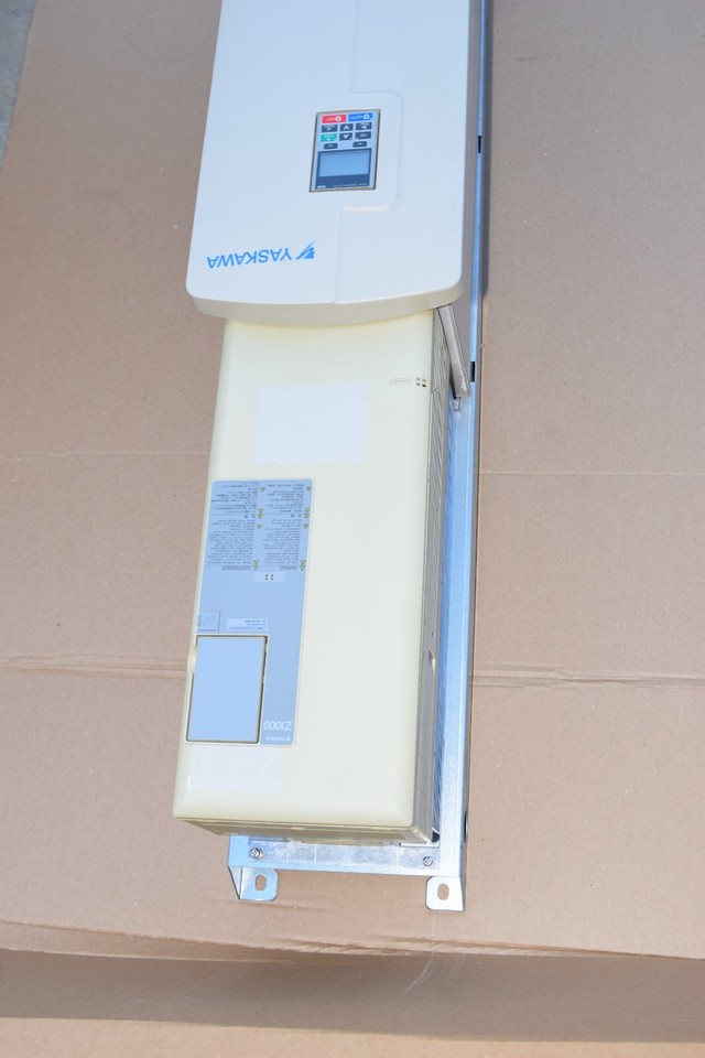 Yaskawa AC Drive Z1B1B034PMB Z1000 Bypass Inverter 3ph 480v 34a CIMR ...