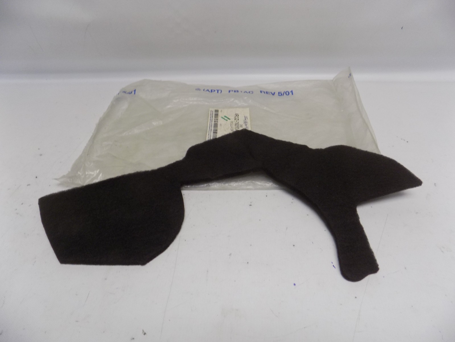 OEM 2005-2011 Ford Mustang Wheel Well Insulator Insulation 4r3z ...