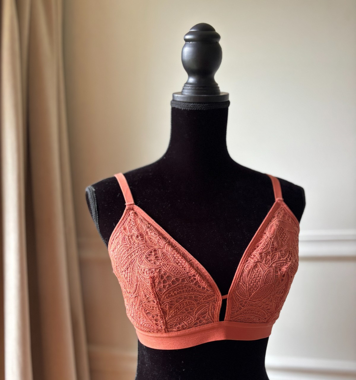 Lively Bralette Bra Wireless Medium Lace Rust Peach 2 - Gem