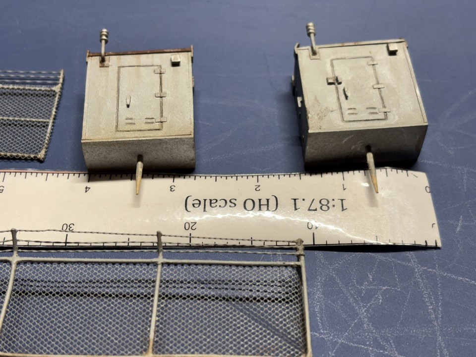 Model Railroad Scenery Scratch Built Fences & Signal Relay Boxes S ...