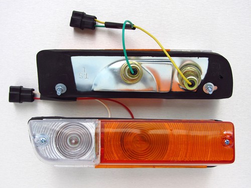 Datsun 1200 B110 KB110 for Nissan sunny B210 front parking turn signal ...