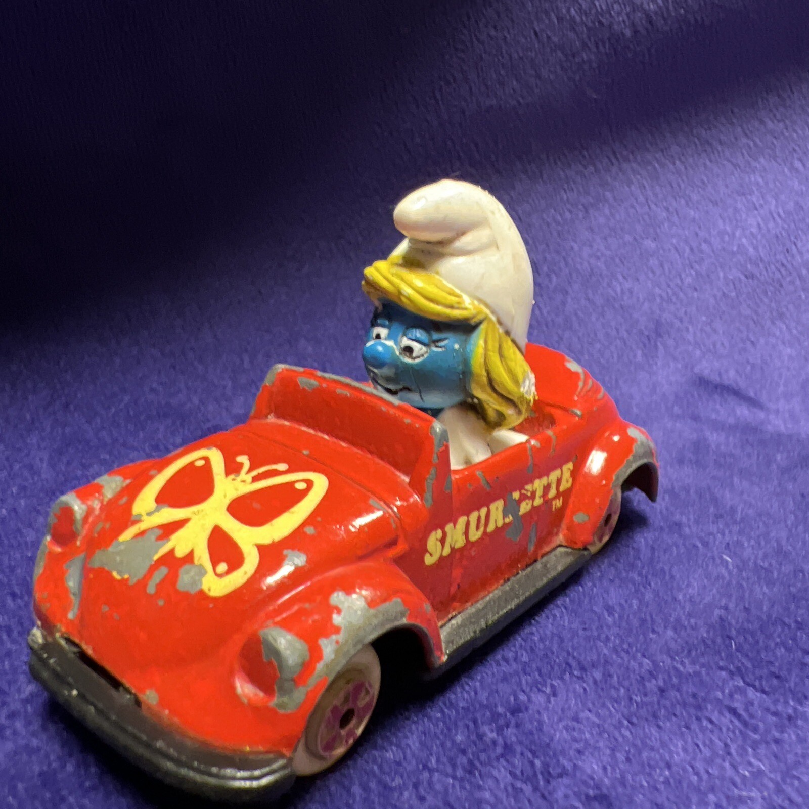 Vintage 1982 ERTL Smurfette Smurfs Red Car Diecast Sports Car-White ...