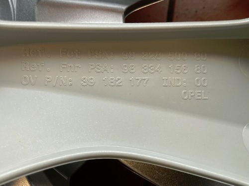 Ein Satz 4 Radkappen Opel Corsa-F 15 Zoll neu 9832850080 | eBay.de