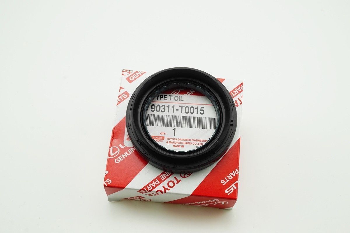 LH Left Hand Front Axle Seal Toyota HILUX Kun26 90311-t0015 Genuine for ...