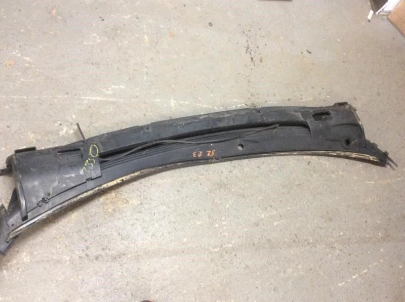 08 09 Ford Taurus Front Windshield Cowl Vent Grille Panel OE | eBay