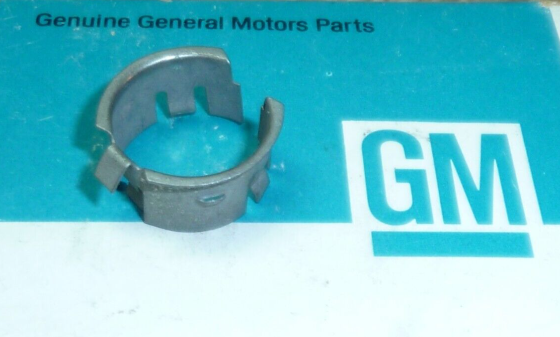 1968 1977 GM NOS Cruise Control Pedal Vacuum Switch Retainer Chevelle ...