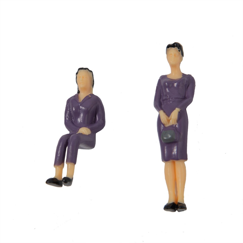 Model Trains 1:25 G Scale Painted Sitting Figures Standing People ...