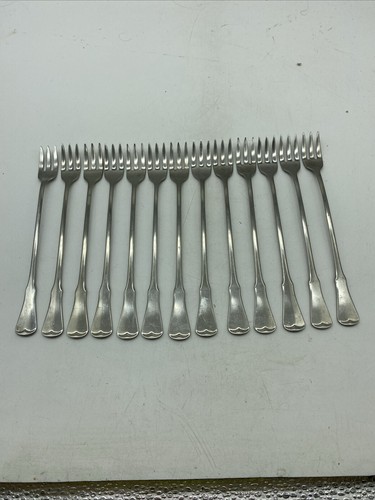 Oneida Community Stainless Patrick Henry Set of 13 Appetizer Cocktail Forks | eBay