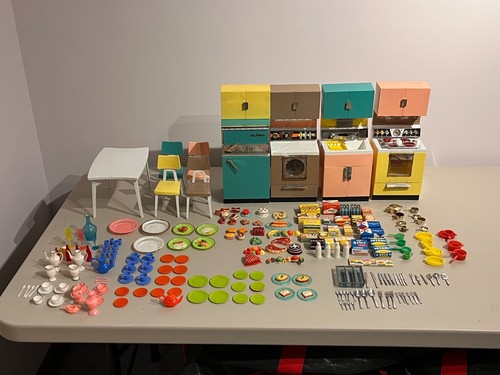 1960's Vintage Barbie Dream Kitchen (lot)- mfr. by Deluxe Reading Corp ...