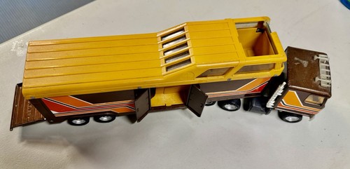 VINTAGE ERTL- CHAMPIONSHIP RODEO PLAY SET- SEMI-HORSE TRAILER-18" | eBay