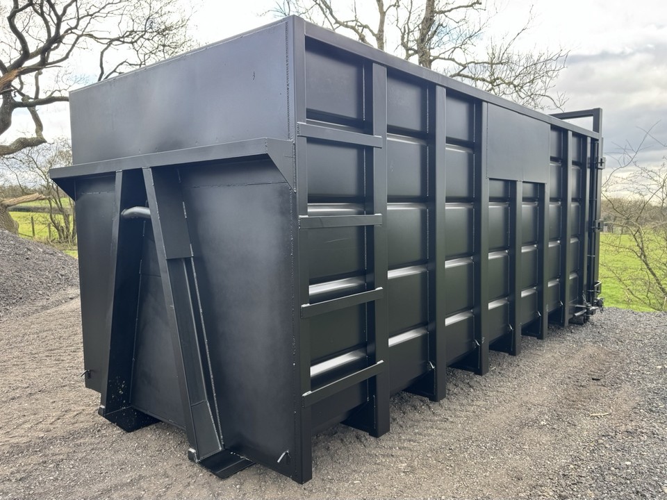 Brand New 40 Yard Roro Skip / Bin / Roll On Roll Off - BUILT & READY TO ...