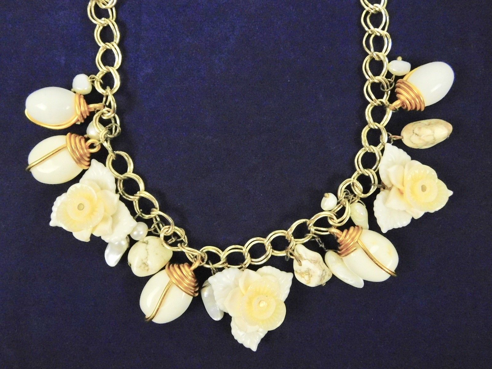 Vintage Yousi Statement Necklace Gold Tone Flowers Stones Beads Pearls ...